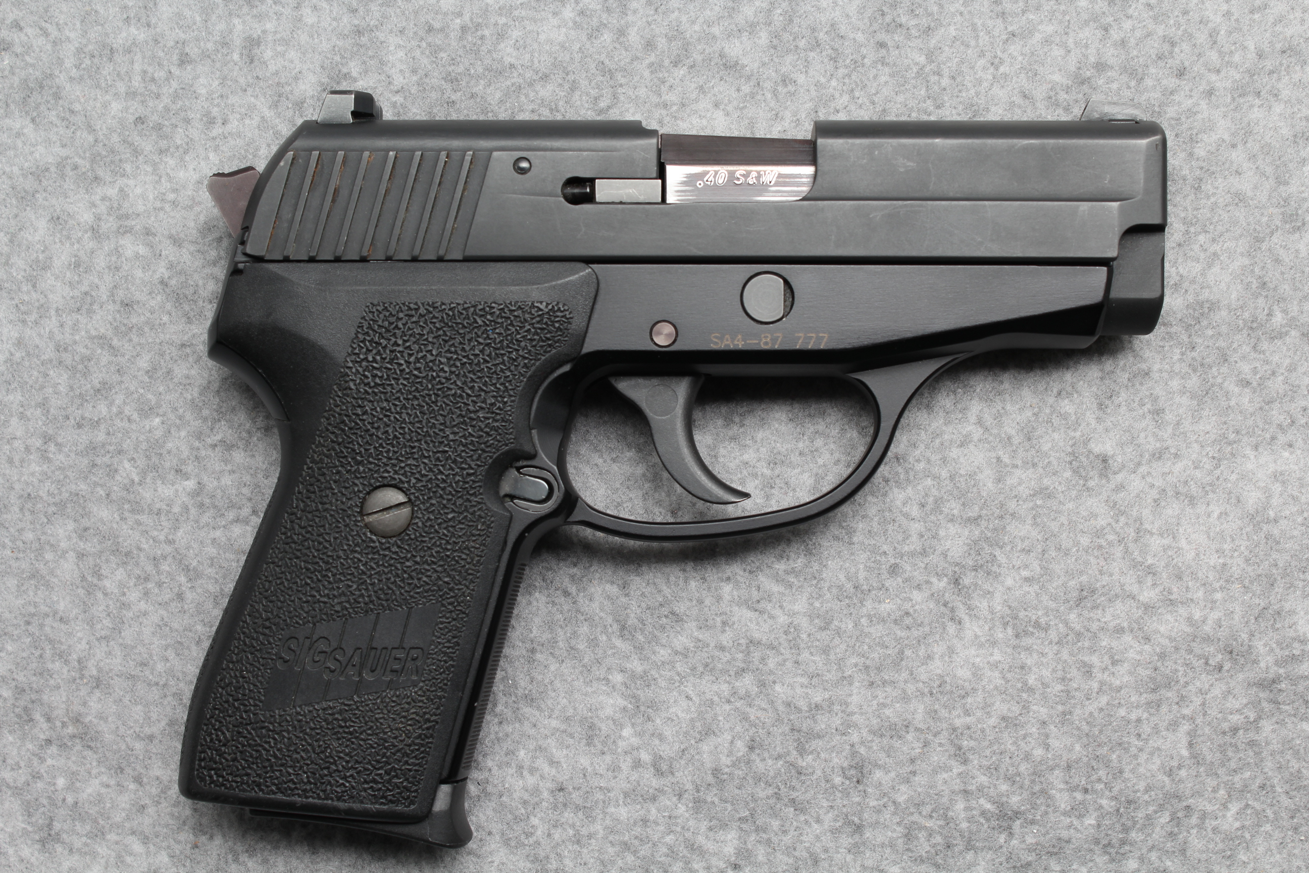 Sig Sauer ~ P239 ~ .40 S&W | Bass Pro Shops